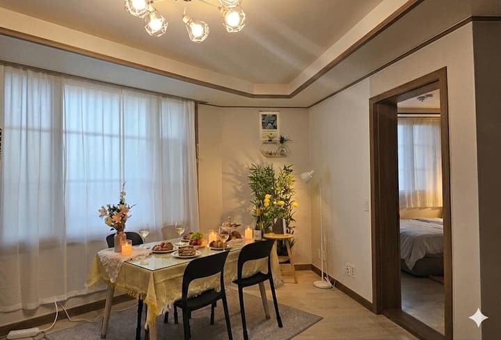 오픈특가>송탄로데오거리/ 미군부대 /송탄역/국제시장/맛집/볼거리/ - Pyeongtaek-si