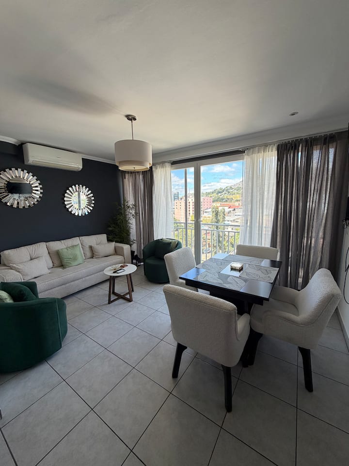 Modern 2br Apartment Near Us Embassy And Hospital - Tegucigalpa