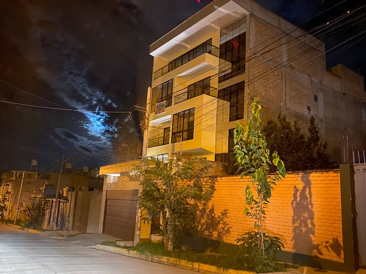 Apartamento2 Con Cochera Privada En Zona Tranquila - Ayacucho