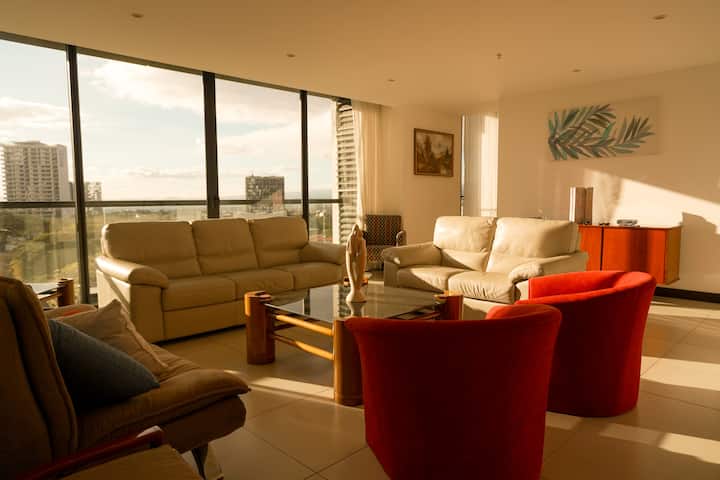 Rooftop Sunset Apt With Cityview - San José