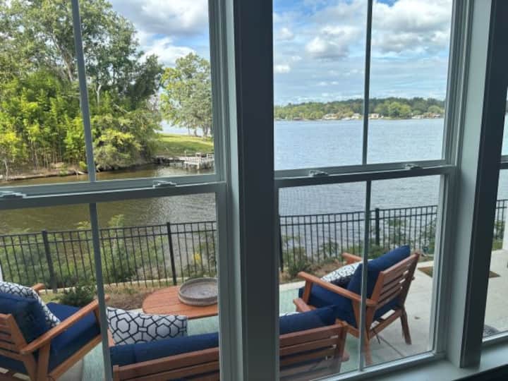 Mimosa Cove - Steps Away From Lake Greenwood - Greenwood, SC