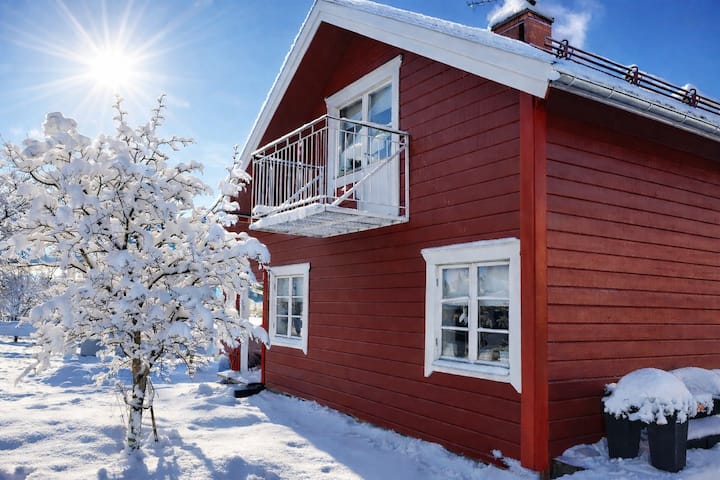 Mysigt, Naturnära Hus - Sweden