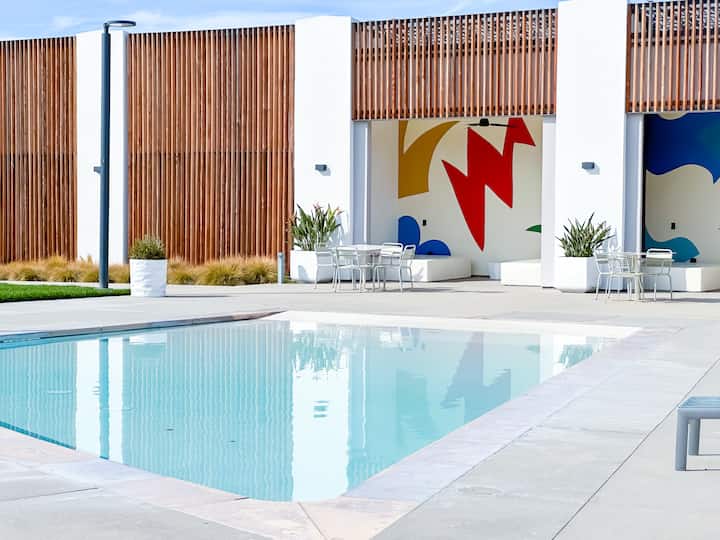 Jupiter House - Santa Clarita, CA