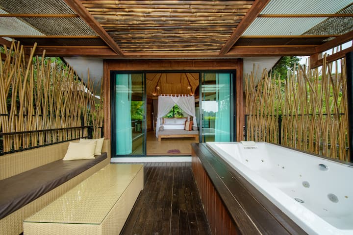 Jacuzzi Villa With King Bed- Aonang Fiore Resort - Ao Nang