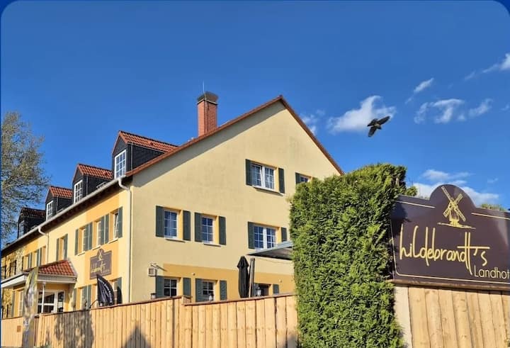 Ferienwohnung Für 6 Pers. In Landhotel Bei Erfurt - Erfurt