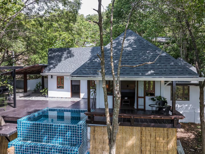 Private Pool Villa | Ocean View | Jungle Escape - Ko Tao