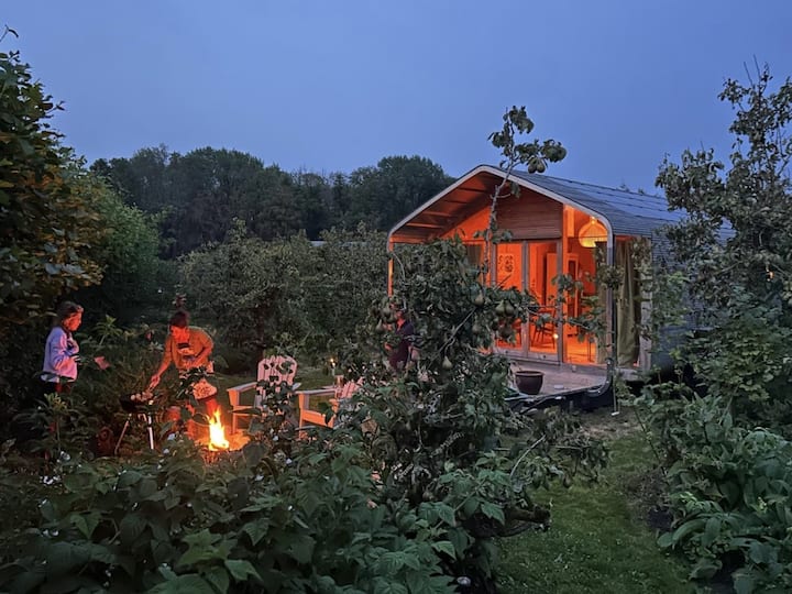 Huisje Goudsbloem Op De Proeftuin Van Linschoten - Woerden