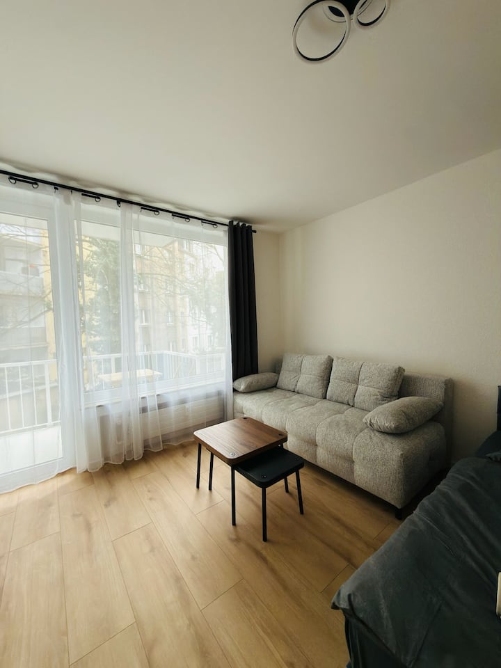 Moderne 2-zimmer Wohnung Im Herzen Von Düsseldorf - Düsseldorf