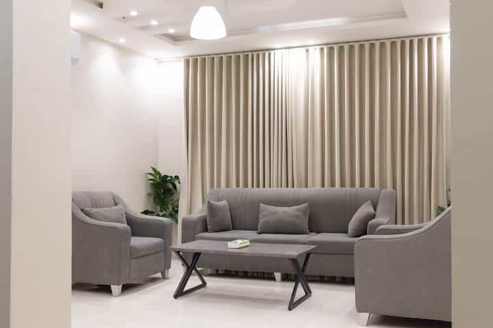 غرفتين نوم و صالة واسعة - Medina