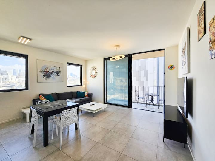 Mamad Bright&balcony In City Center By Feelhome - Tel Aviv-Jaffa