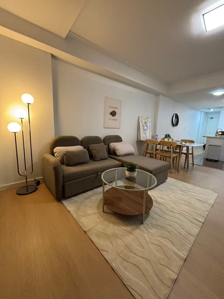 2br With Secure Parking| Walk To Chinatown Burwood - Strathfield