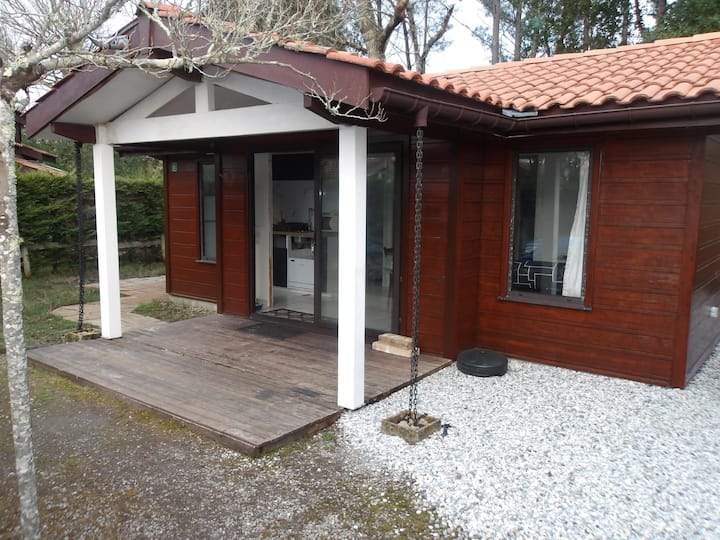 Charmant Chalet Situé Au Camping Bimbo, Navarrosse - Sanguinet