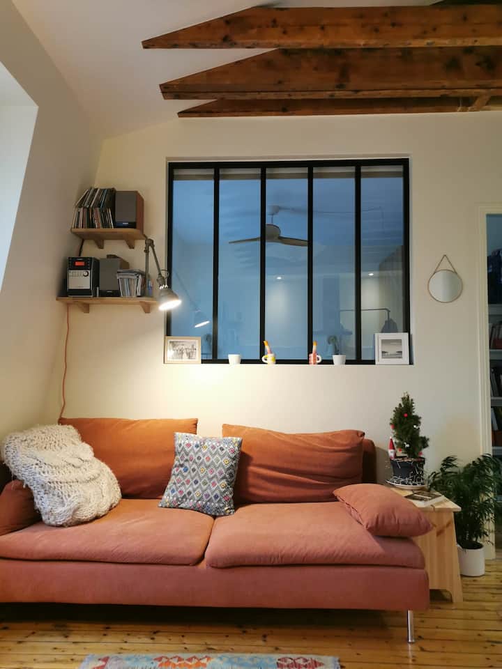 Appartement Cosy Et Typique – Proche Métro - Xxe - Paris