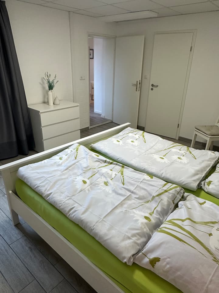 Terrassenwohnung Mit 2 Schlafzimmern - Kiel