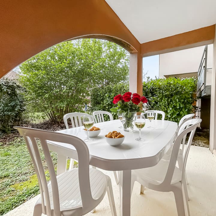 Appart Avec Terrasse, Piscine Et Parking - Puy-l'Évêque