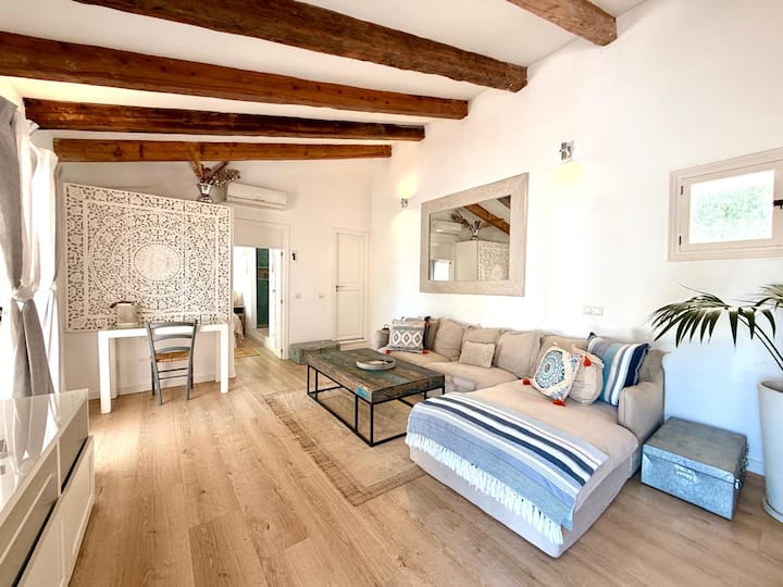 Stunning Chic Villa In The Heart Of Palma - Palma
