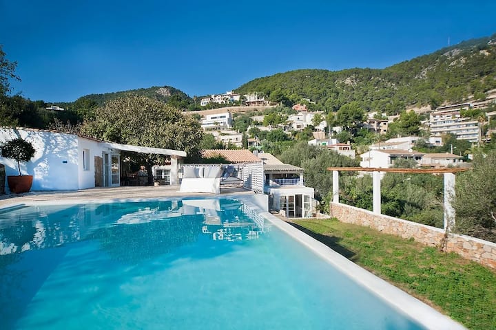 Stunning Chic Villa In The Heart Of Palma - Palma