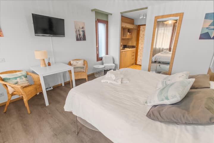 Charmant Studio Calme Et Lumineux Proche Du Lac - Neuenburg