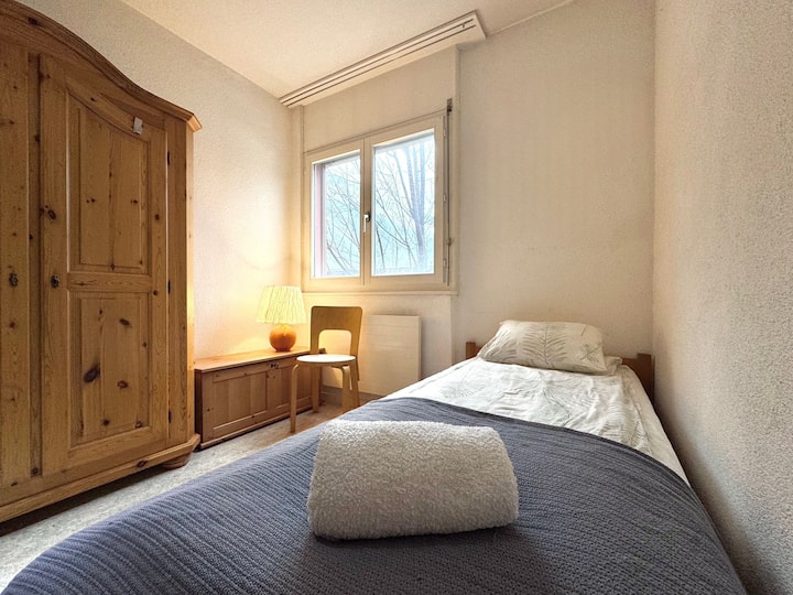 Single Room In A Cosy Family House In Martigny - Schweiz