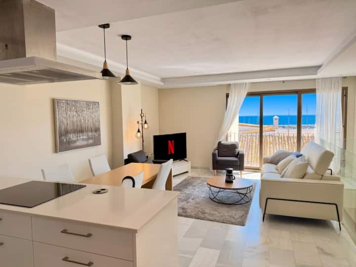 Marina View Escape – 2 Bedrooms - Marbella
