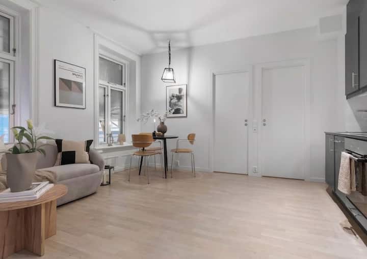 Long/short-term | 2 Bedrooms | Amazing Location - Oslo