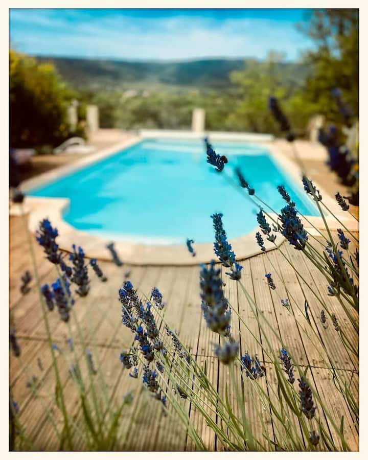 Chambre Cocon Indépendante Avec Salle D'eau. - Brignoles