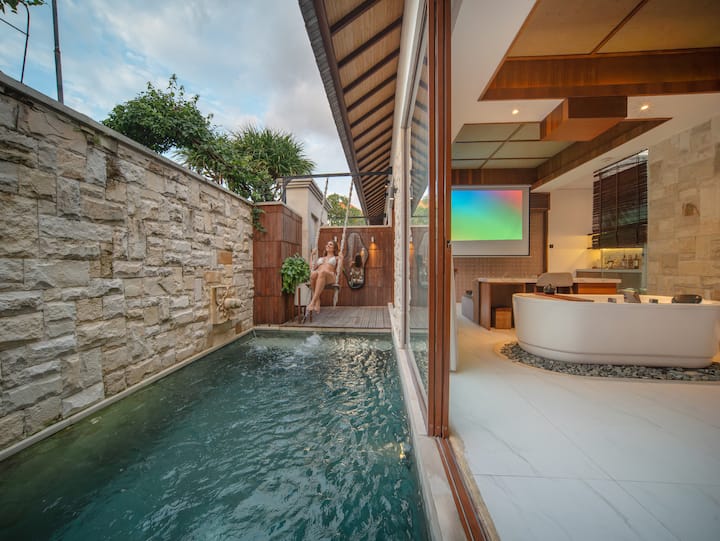 120m2 - 10 Minute To Lafavela W/private Pool Swing - Legian