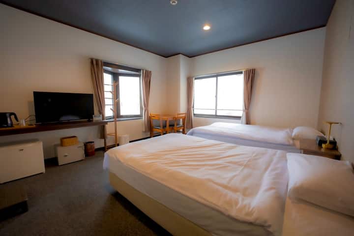 Hotel K Yuzawa｜standard Double Room｜natural Onsen - 南魚沼市