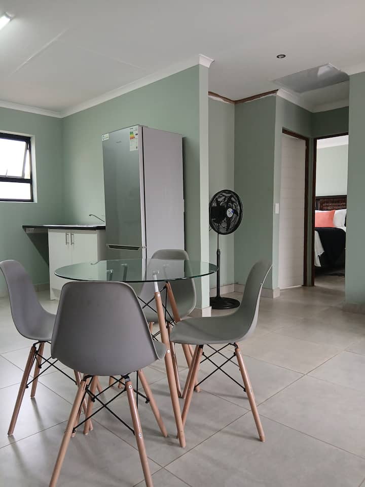 Unit Four - Hartbeespoort