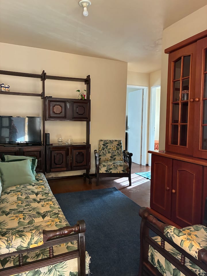 Apartamento 2 Quartos | Térreo | Garagem | Pet - Pelotas