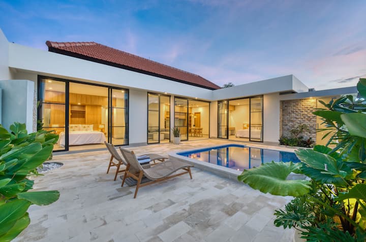 Brand New 2br Private Pool Villa In Seminyak - Seminyak