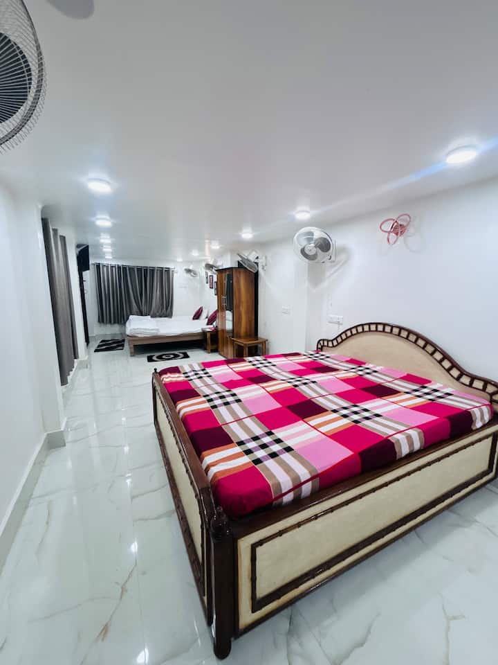 Kaashi Villas - Room 6 - Mughalsarai