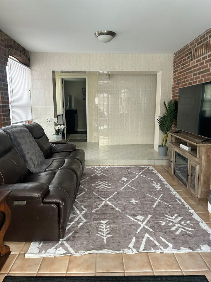 Fairport Village Vibe! - Ontario, NY