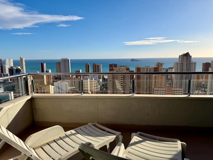 Appartement Vue Mer Avec Piscine Chauffée Et Parki - Benidorm