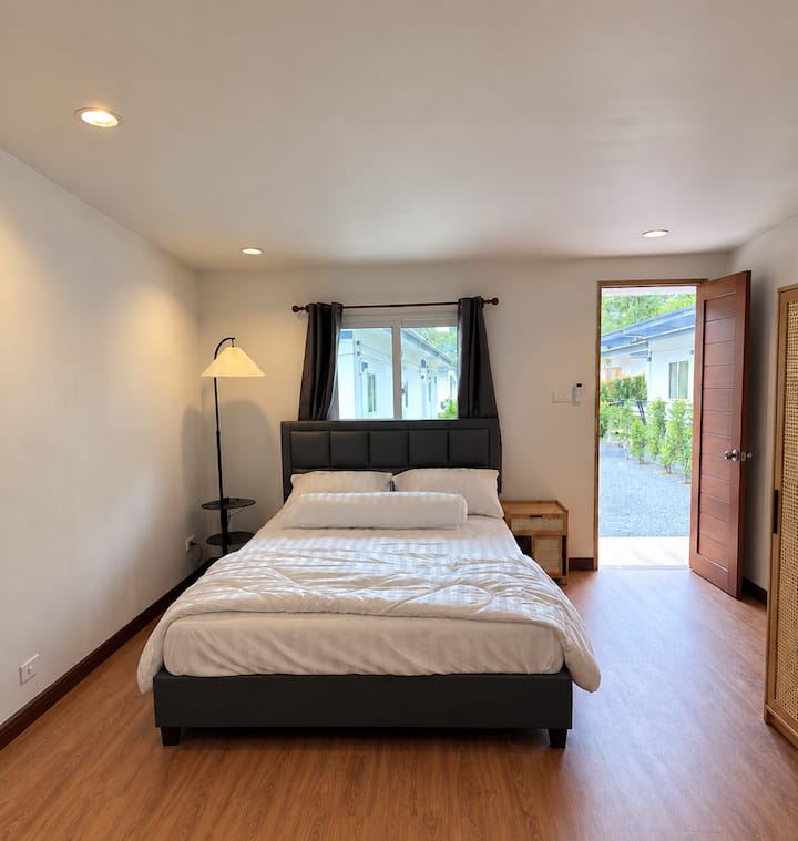 Modern House With Ac, Rain Shower And Patio - Ko Phangan