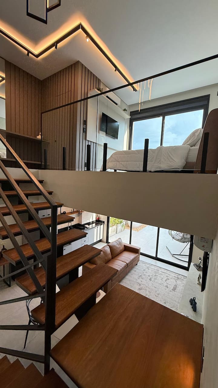 Loft Luxo Para Casal Com Banheira Aquecida - Socorro