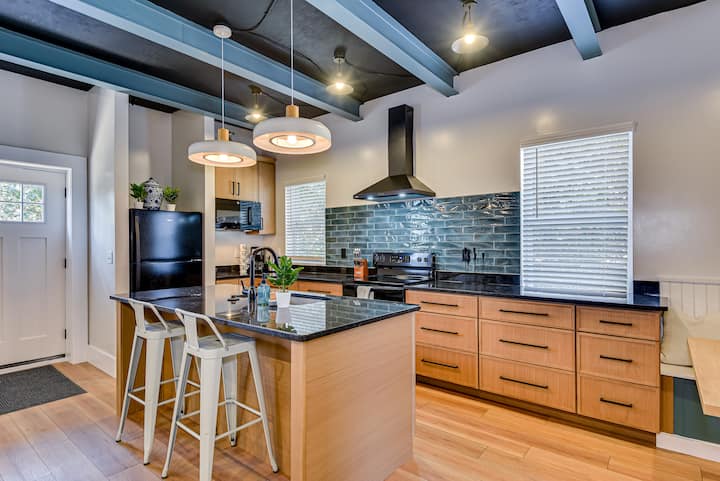 Lux Getaway|walk To Shop&dine |Deck|superhost! - SRP Park North Augusta