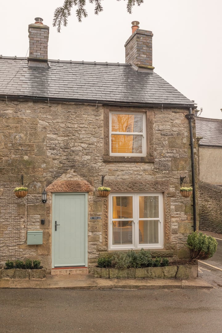 Newly Refurbished Cottage In Peak District Village - Bakewell