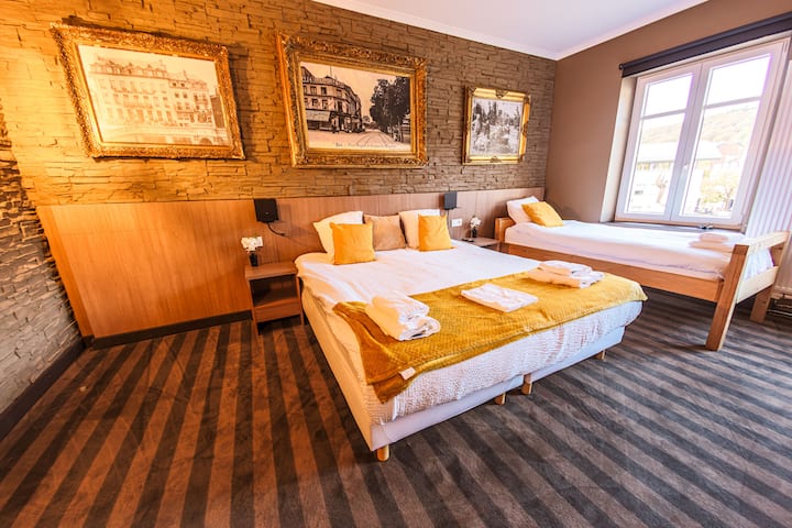Hôtel Ardenne - Chambre Triple Au Centre De Spa - Spa