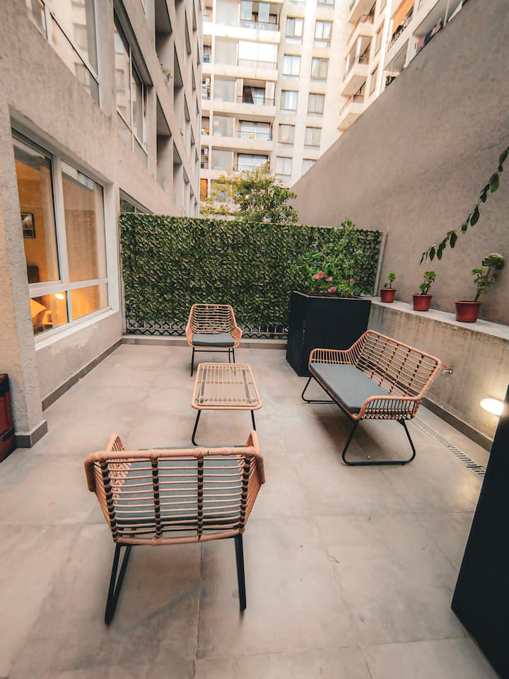 Acogedor Apartamento Con Patio Privado - Chile