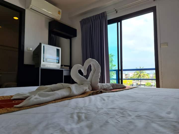 Superior Room Twin Or Double Bed With Balcony - Phuket district, Thailand