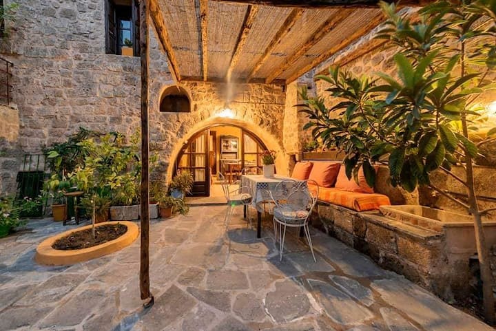 Secret Garden  Ground Floor - Rhodes (Greece)