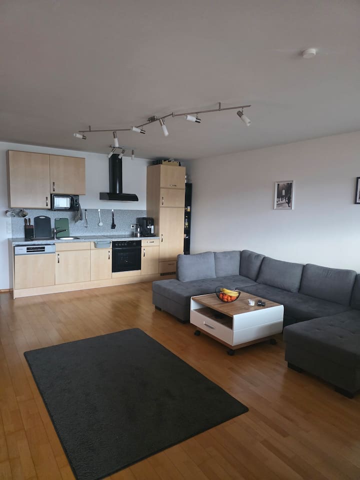 Schöne Wohnung Mit Lift Und Tiefgarage Platz, - Bregenz