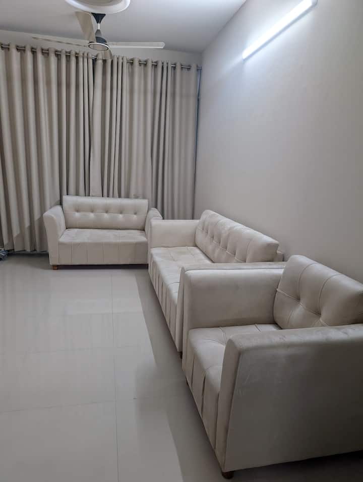 Recently Renovated Apartment In Serene Location - 達卡