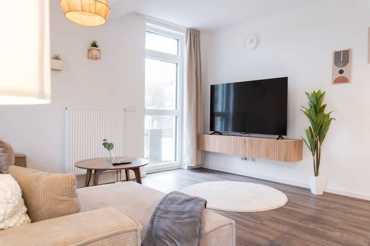 Top Ausgestattet, Parkplatz, Netflix, 24/7 Checkin - Eggstätt