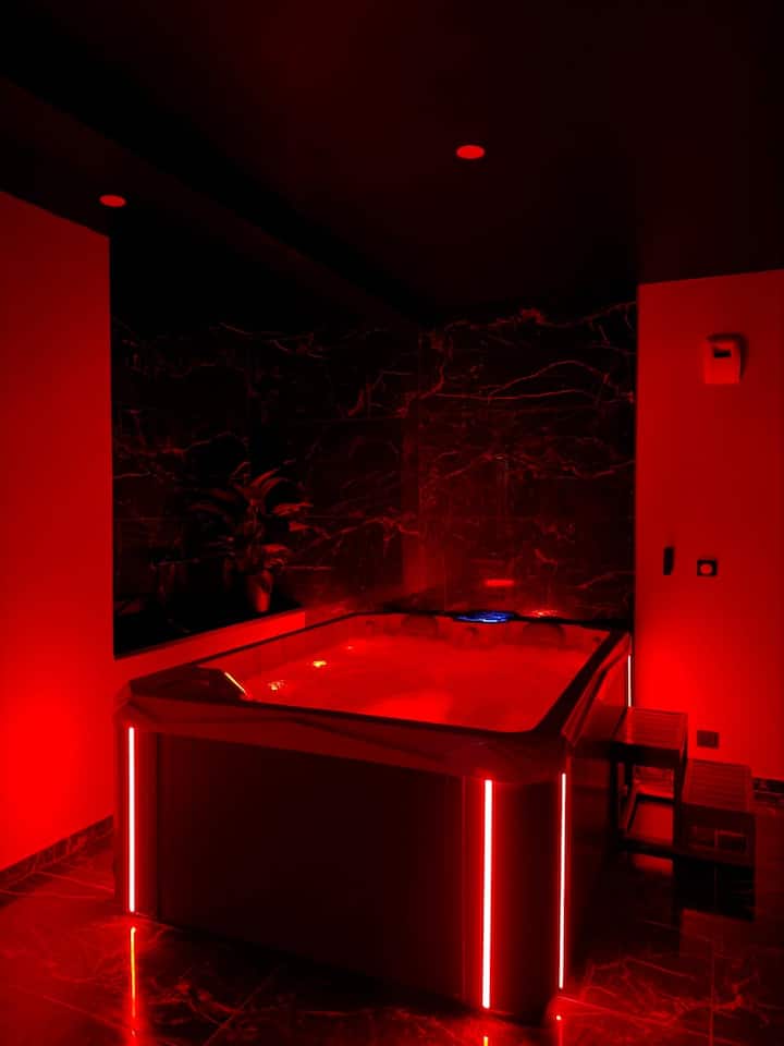 Suite Intimiste & Jacuzzi Privatif Intérieur - シャンティイ