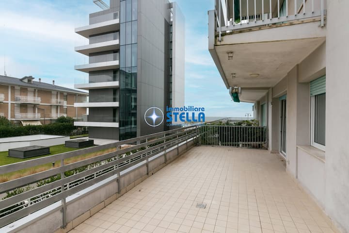 * Adriatico _ / °Fronte Mare° - Lido di Jesolo