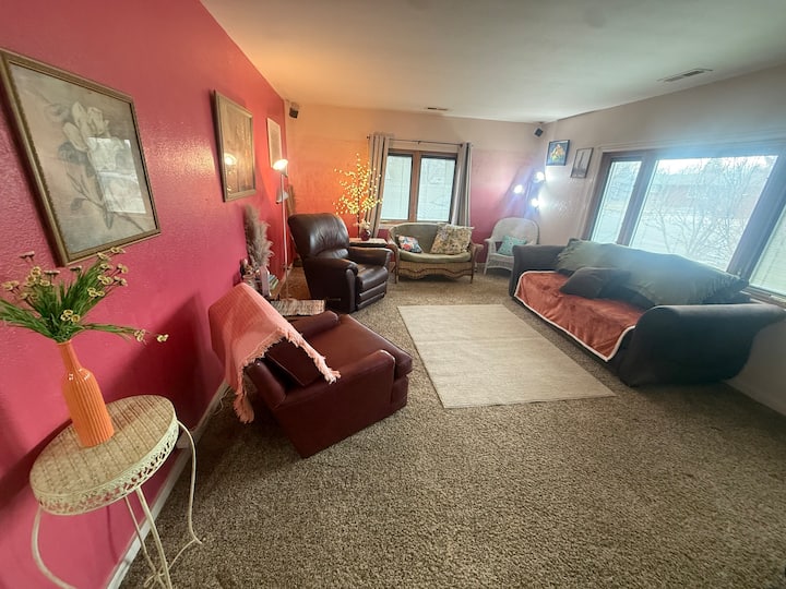 Charming Home On The Hill - Sheridan, WY