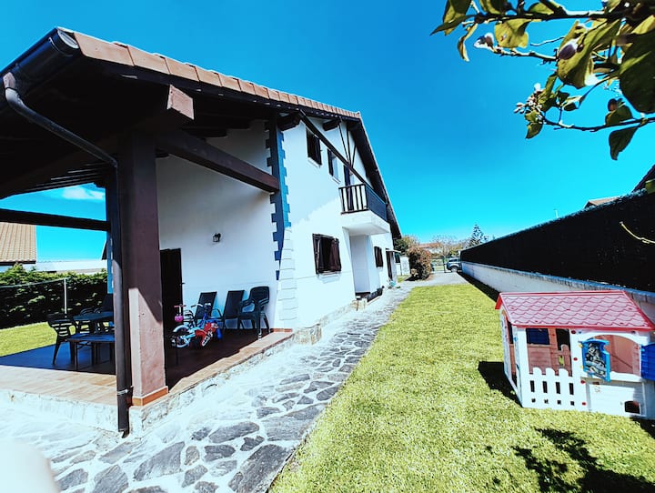 Alojamiento Entero: Chalet En Castillo - Arnuero - Noja