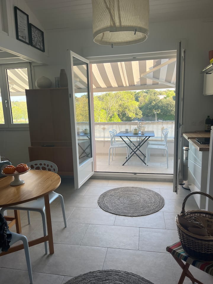 Appartement 4 Couchages, Marché Et Proche Plage - Saint-Palais-sur-Mer